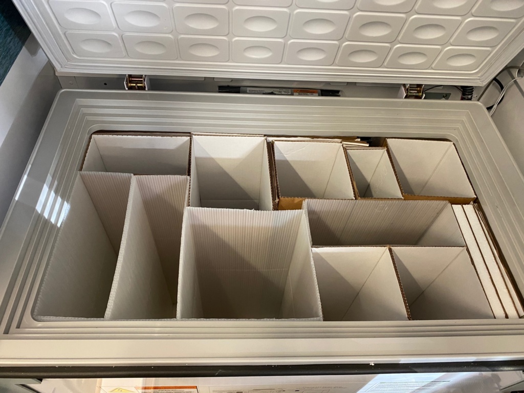 ADA Coastal Frozen Bait Vendor - Live Bait Vending.com